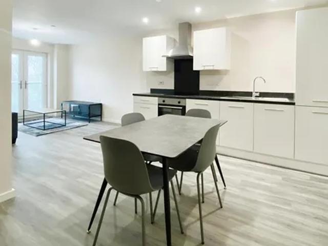 2 Shawheath Close, Manchester, M15 4TL, United Kingdom | 2 bed house for rent #120287612 | Rentberry