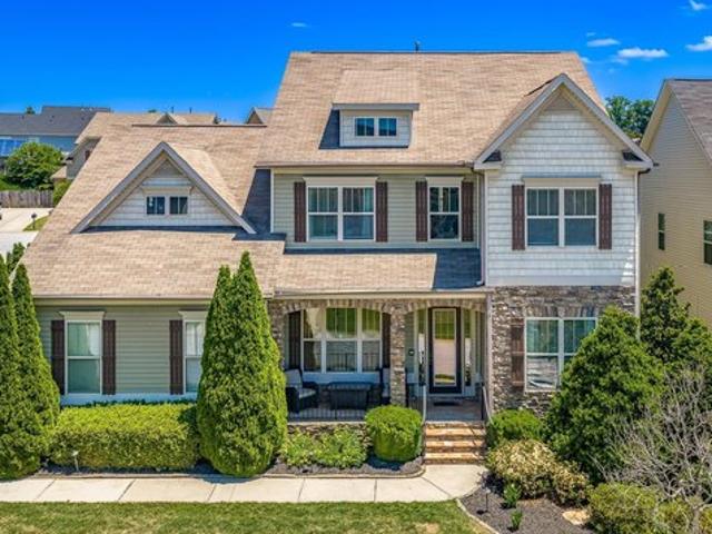 2 Sheldrake Pl, Simpsonville, SC 29681