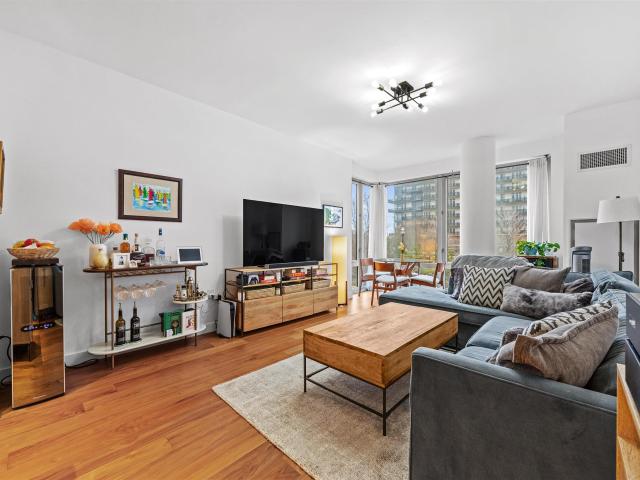 2 Shore Lane # 203