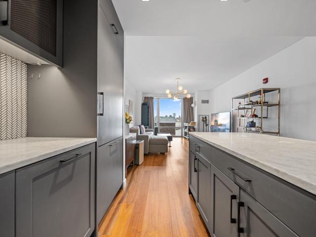 2 Shore Lane # 708