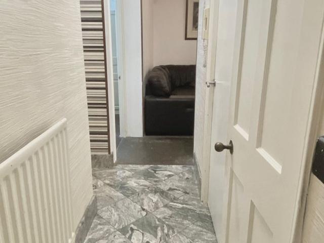2 Single Rooms in Greenwich to Rent Girls Only