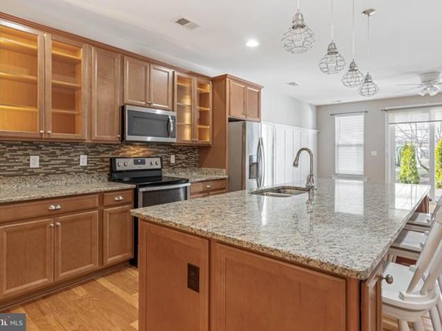 2 Smithfield Ct Unit 108, Ocean View, DE 19970