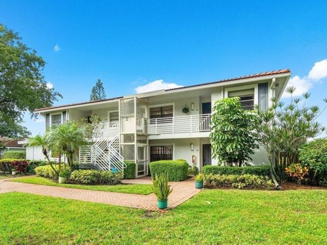 2 Southport Ln Apt C, Boynton Beach, FL 33436