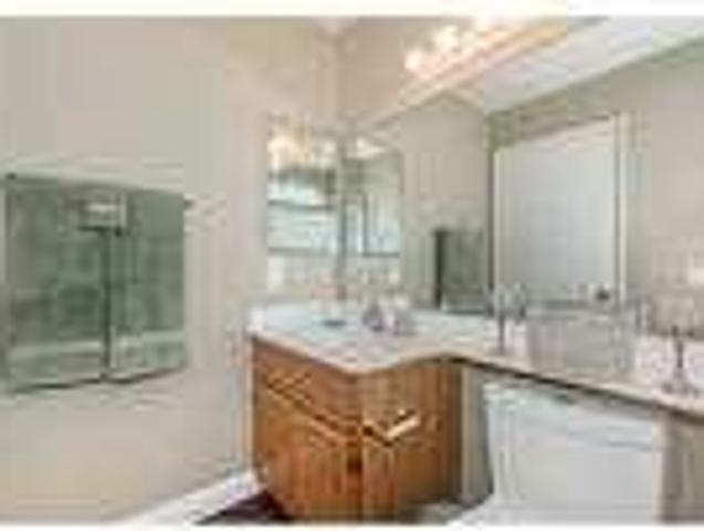 2 Spacious BR in San Diego