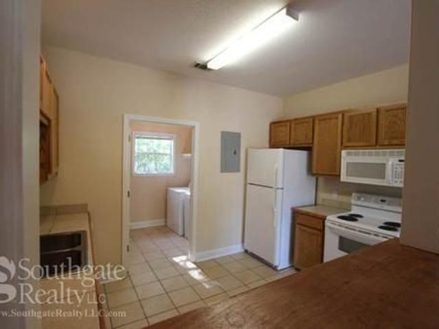 2 Square Apartment Homes 2 Bedroom Apartment for Rent at 202 N 37th Ave, Hattiesburg, MS 39401