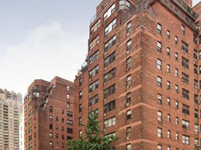2 Tudor City Place, New York, NY