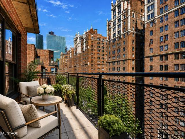2 Tudor City Place, New York, NY