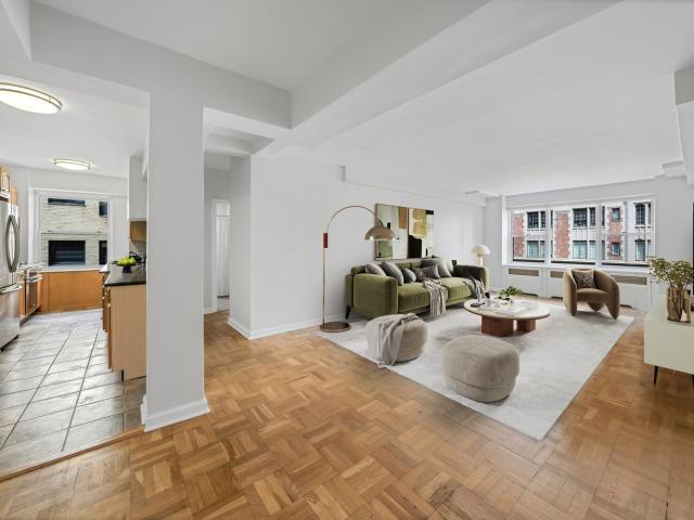2 Tudor City Place, New York, NY