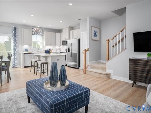 2 Turrtle Parkway