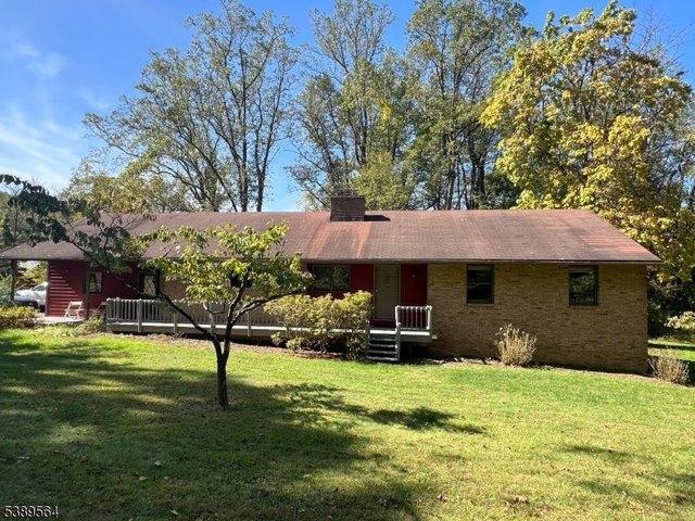 2 Twin Pines Ln, Lebanon, NJ 07830