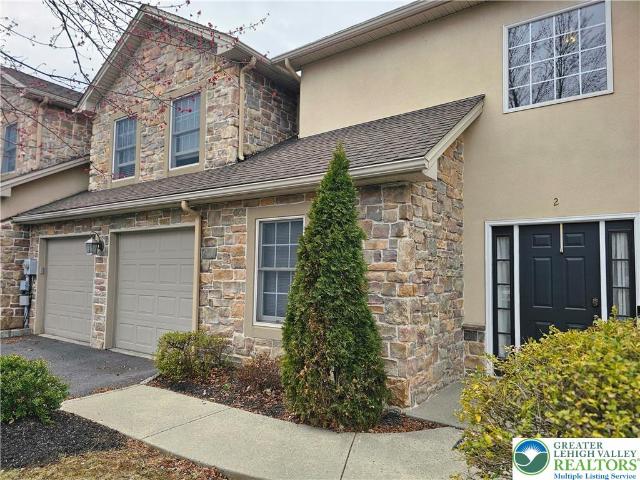 2 Tamarack Court