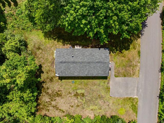 2 Tamarack Place