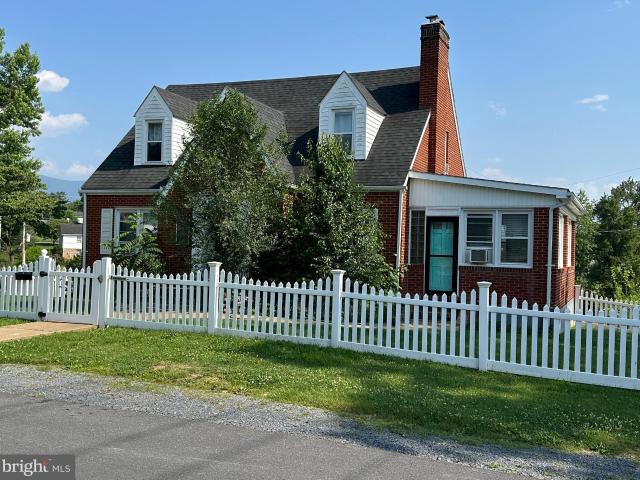 2 Terrace Ln, Luray, VA 22835 | MLS #VAPA2005 | Compass