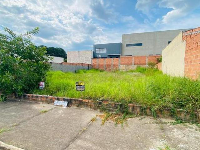 2 TERRENO de 200 m² Cada um ao lado do outro TOTAL 400 m² MORADA DOS YPES EM BOITUVA SP