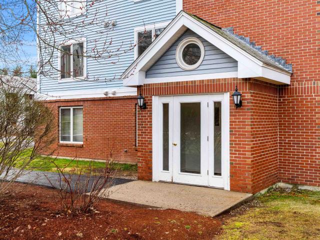 2 Timberwood Dr, Unit 306, Goffstown, NH 03045 | MLS #5082 | Compass