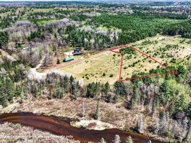 2 Trail Inn Rd S, Cable, WI 54821