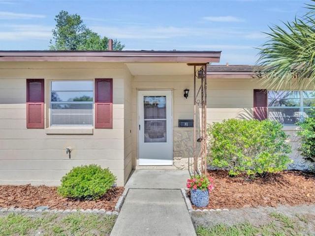 2 Villa Villar Ct Unit 20, Deland, FL 32724