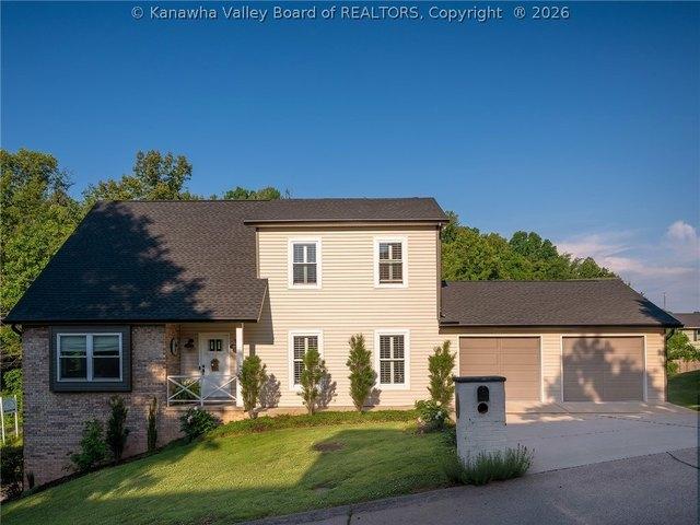 2 Vincent Dr, Nitro, WV 25143