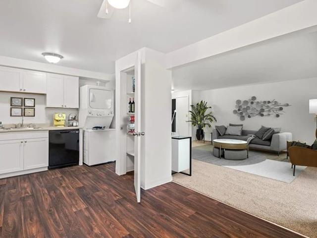 2 W Casino Rd, Everett, WA 98204