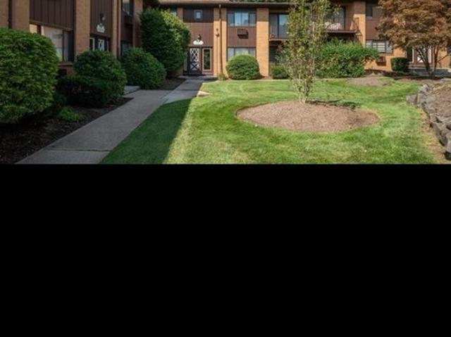 2 W Lawrence Park Dr Unit 12, Piermont, NY 10968
