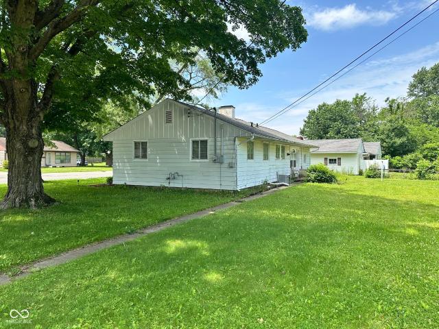 2 W Tilden Drive