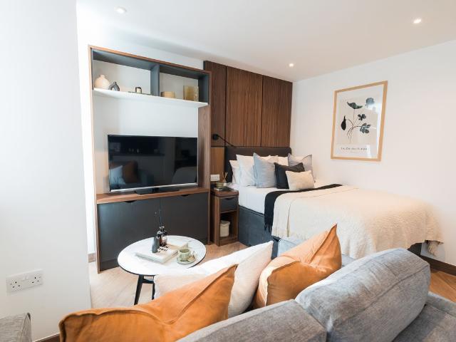 2 Wade Lane Wade Lane, Leeds LS2, Studio to rent, £1,111 pcm | PrimeLocation
