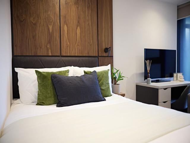 2 Wade Lane Wade Lane, Leeds LS2, Studio to rent, £799 pcm | PrimeLocation