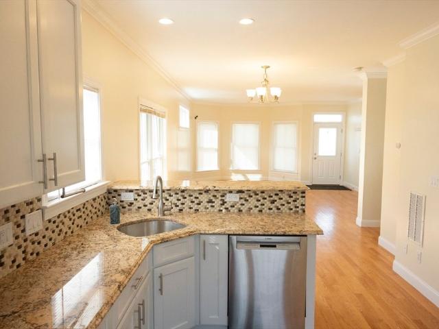 2 Westbrook St Unit 1, Boston, US, MA