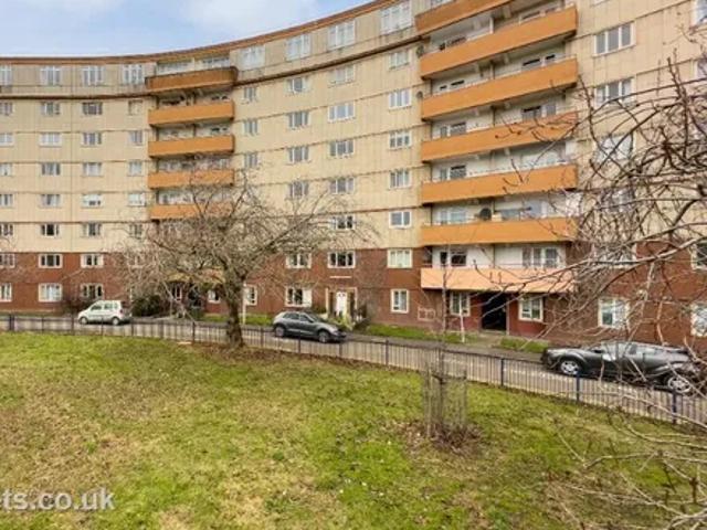 2 Westfield Court, City of Edinburgh, EH11 2RJ, United Kingdom | 3 bed apartment for rent #167580024 | Rentberry