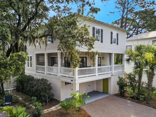 2 White Oak Ln, Tybee Island, GA 31328