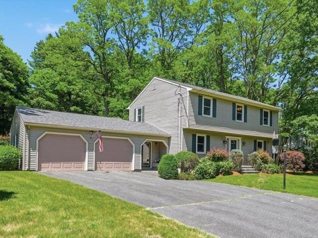 2 Whiting Rd, Framingham, MA 01701