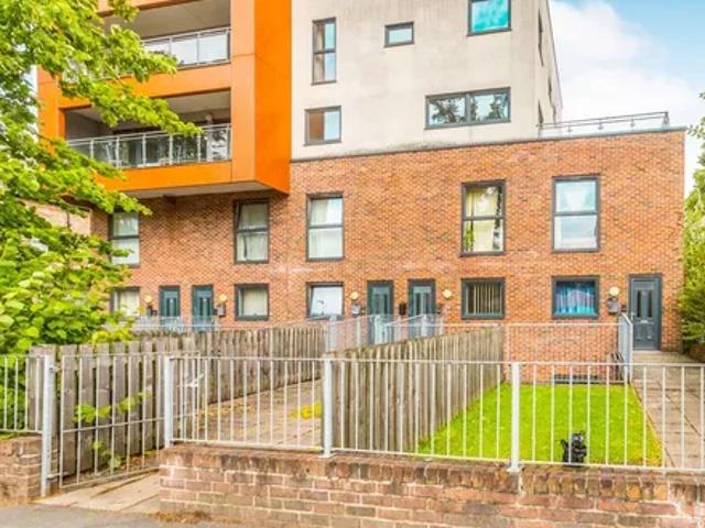 2 Wilbraham Road, Manchester, M14 6FG, United Kingdom | 2 bed duplex for rent #137020911 | Rentberry