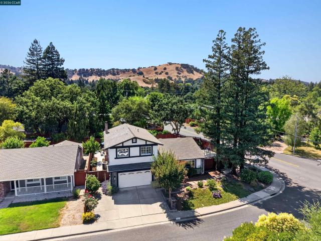 2 Wildwood Pl