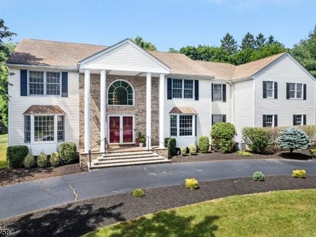 2 William Way, Washington Township, NJ 07853