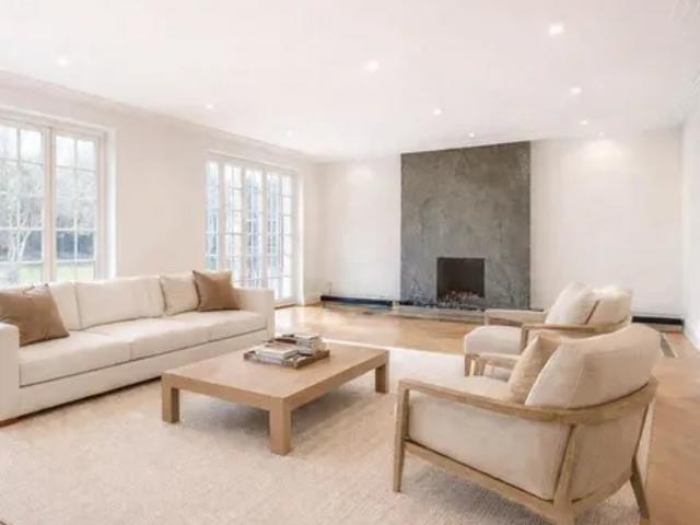 2 Winnington Close, London, N2 0UA, United Kingdom | 8 bed apartment for rent #167523267 | Rentberry