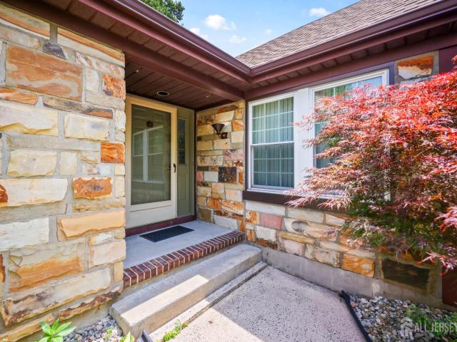 2 Winslow Road