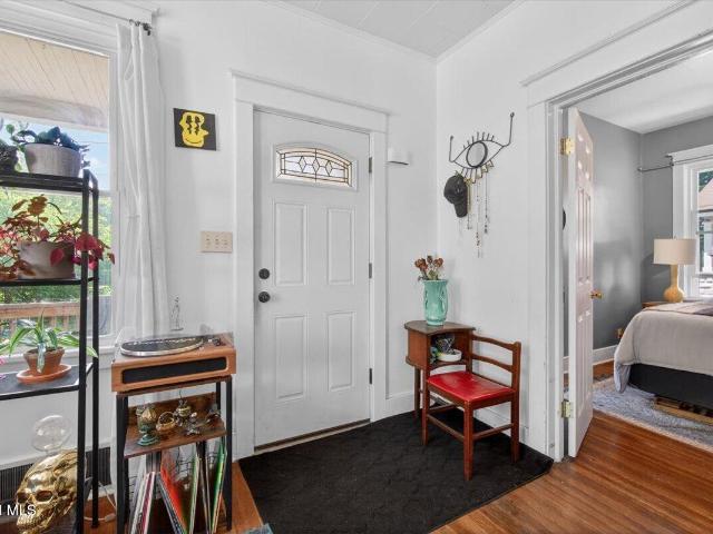 2 Woodlawn Terrace