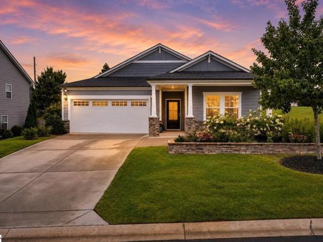 2 Yorkmont Way, Greer, SC 29651