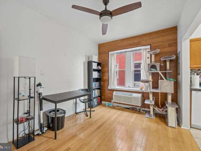 2 08 S 46Th Street