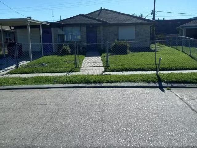 $2,000 4 Bedroom 2 Bathroom House In New Orleans With Great.