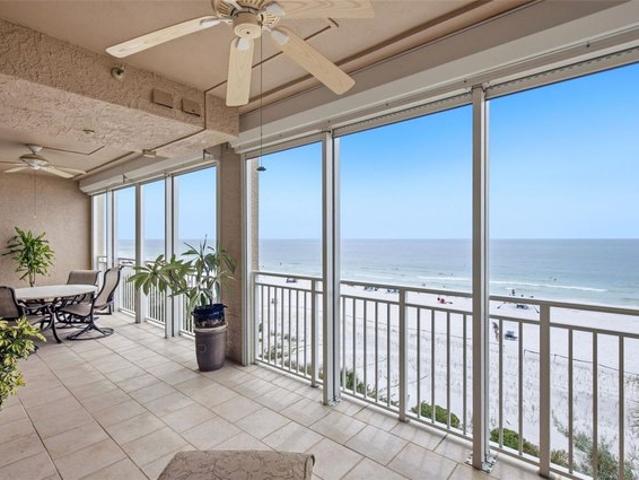 2 15th Ave Unit 303, Indian Rocks Beach, FL 33785