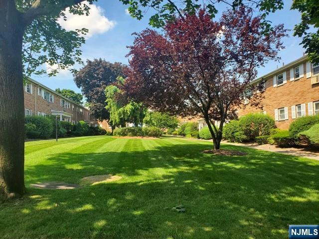 2 18 Virginia Dr, Unit B, Fair Lawn, NJ 07410 | MLS #26005 | Compass