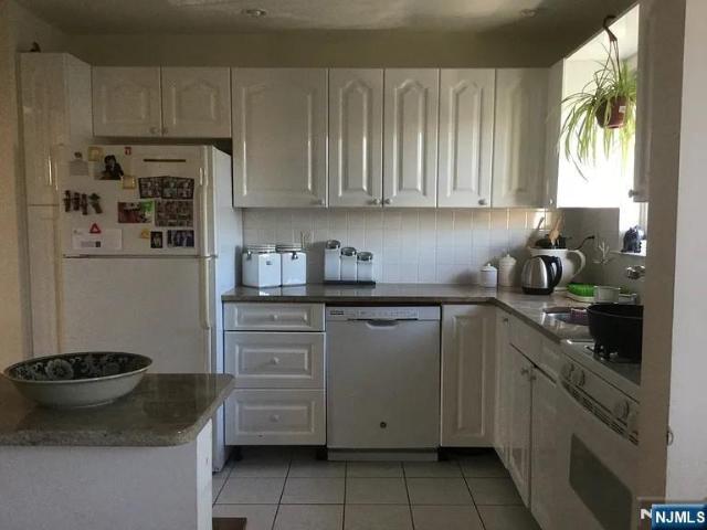 2 10 Virginia Drive # 210A