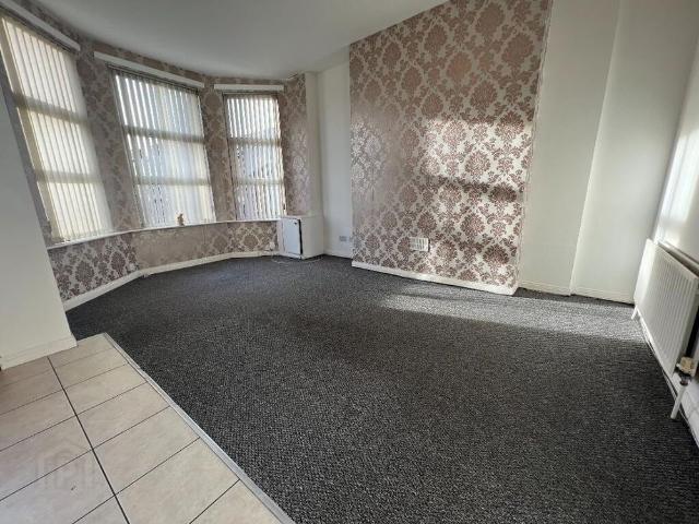 2, 121 Cliftonville Road, Belfast, BT14 6LP