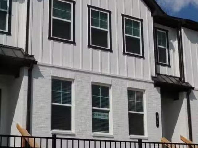 $2,125 Brand New 3 Floor, 3 Bedroom, 3.5 Bathroom Townhouse.