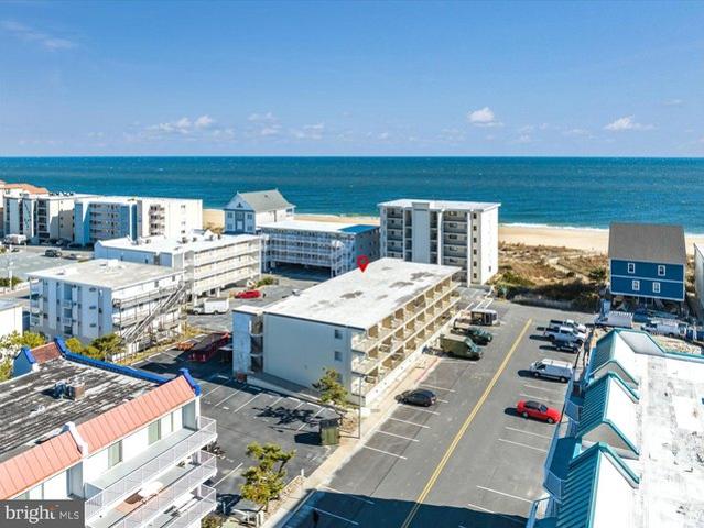 2 137th St Unit 203, Ocean City, MD 21842