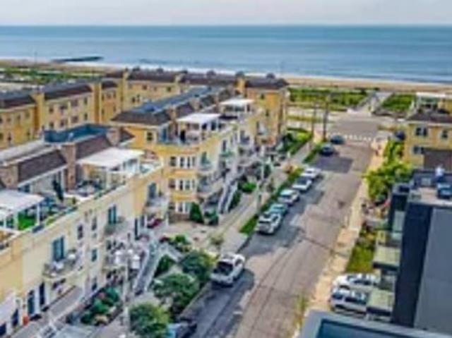 2 27 Beach 99th St, Queens County, NY 11694