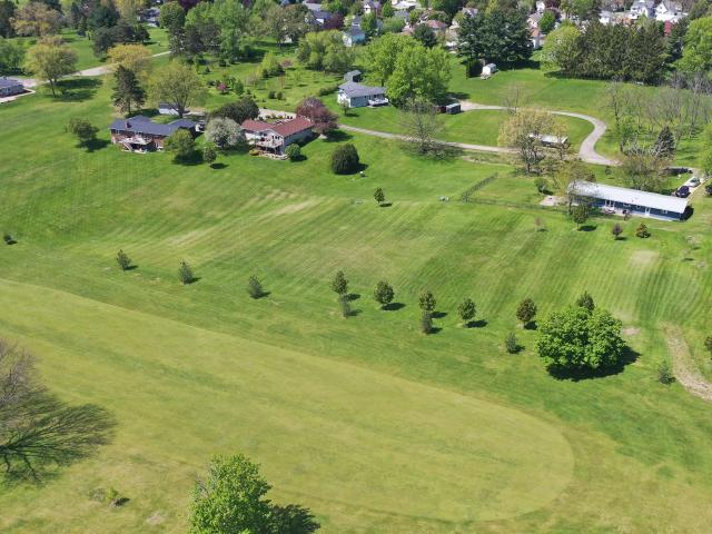 2.28 acres E Lincoln Avenue