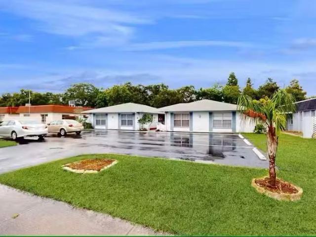 $2,299/Month 3 Bedroom 2 Bathroom House In Largo With Great.