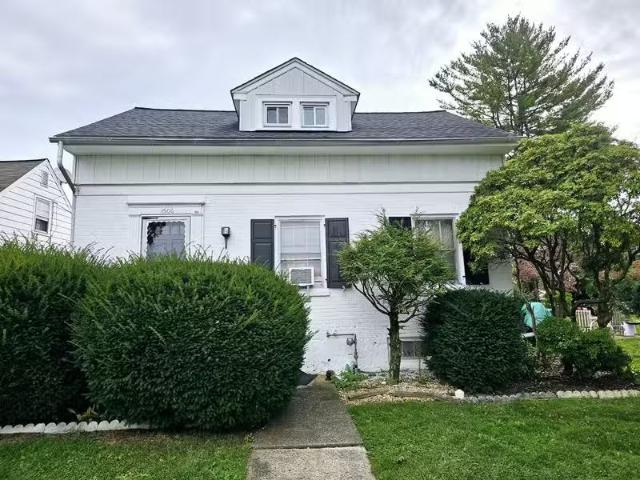 $2,200 3 Bedroom 1 Bathroom House In Bethlehem, Landlord pay.